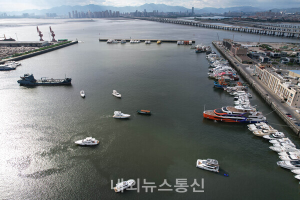 [사진] 中 태풍 '사올라'에 오렌지색 경보 발령