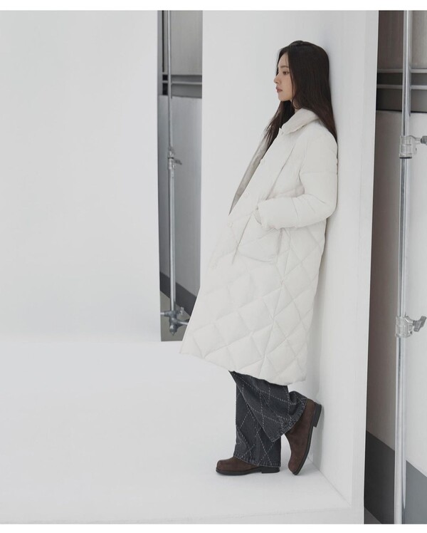 [영상] '아라문의 여신' 신세경, '가을의 여신' 되다...패션 화보 SNS에 공유